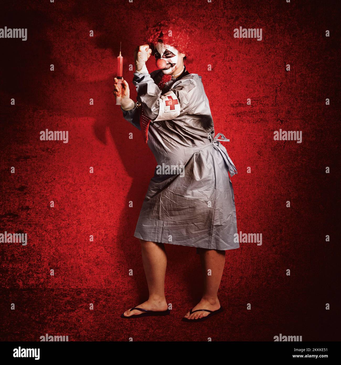 Horror woman experiment hi-res stock photography and images - Alamy