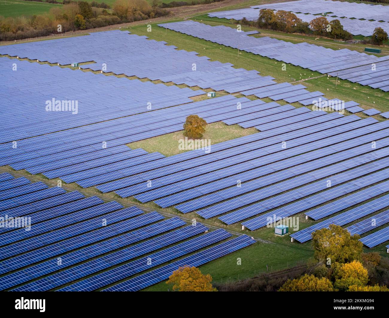 Solar panels field aerial uk hi-res stock photography and images - Alamy