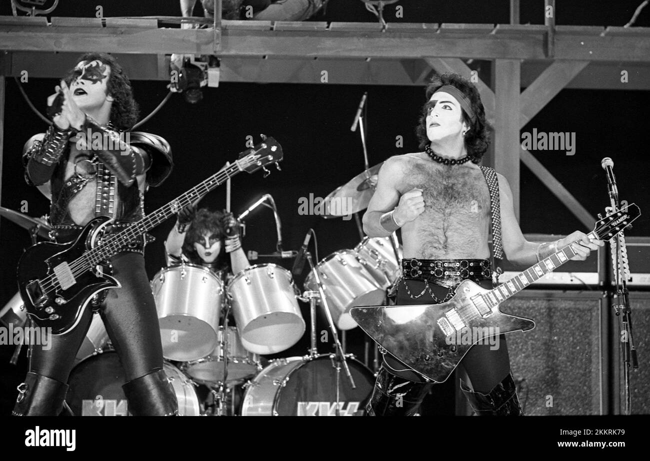 Gene Simmons and Paul Stanley of Kiss perform in concert during 'The ...