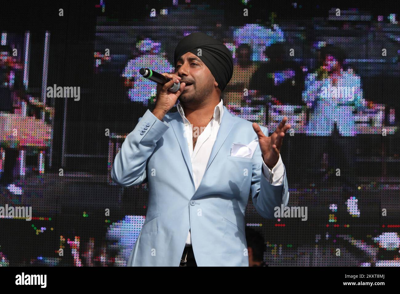 Indian vocalist hi-res stock photography and images - Alamy