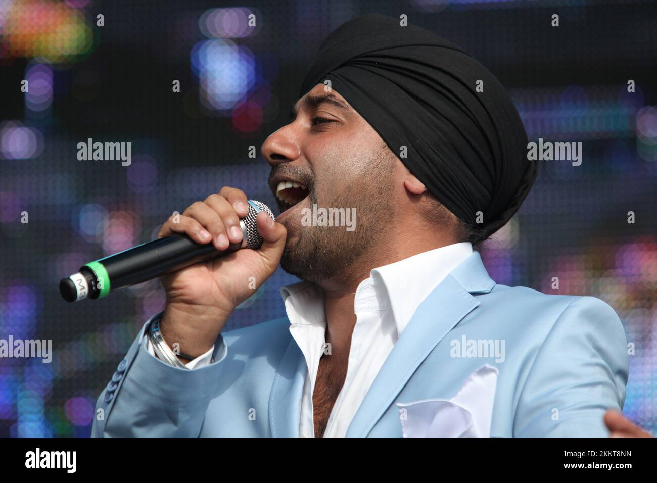 Indian vocalist hi-res stock photography and images - Alamy