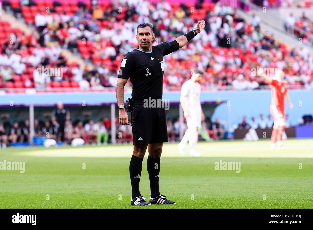 Referee mario hi-res stock photography and images - Alamy