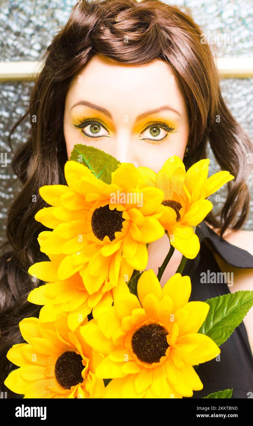 Woman face hidden flowers hi-res stock photography and images - Alamy