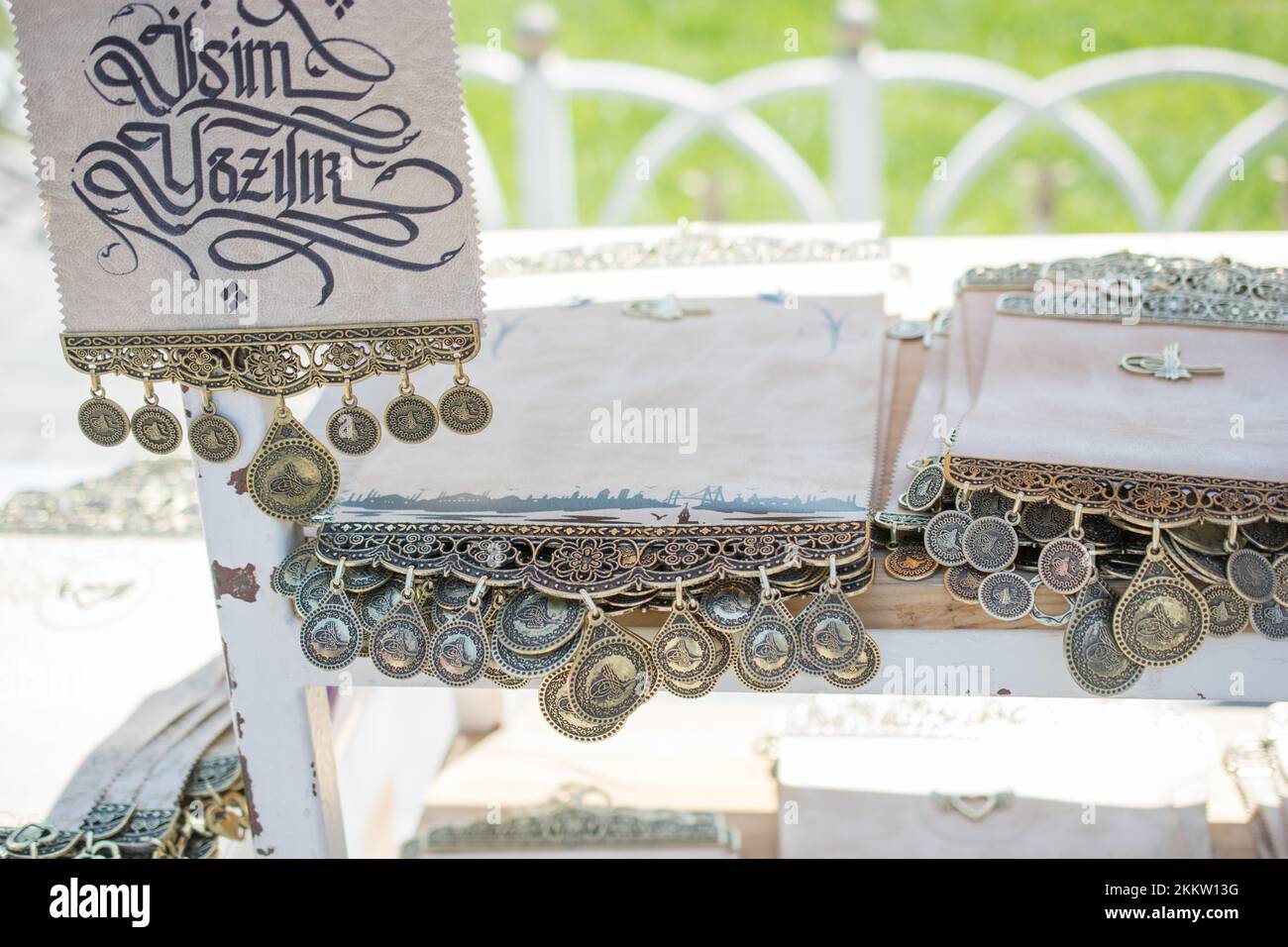 Artwork of traditional Ottoman Sultans Tugra Stock Photo - Alamy