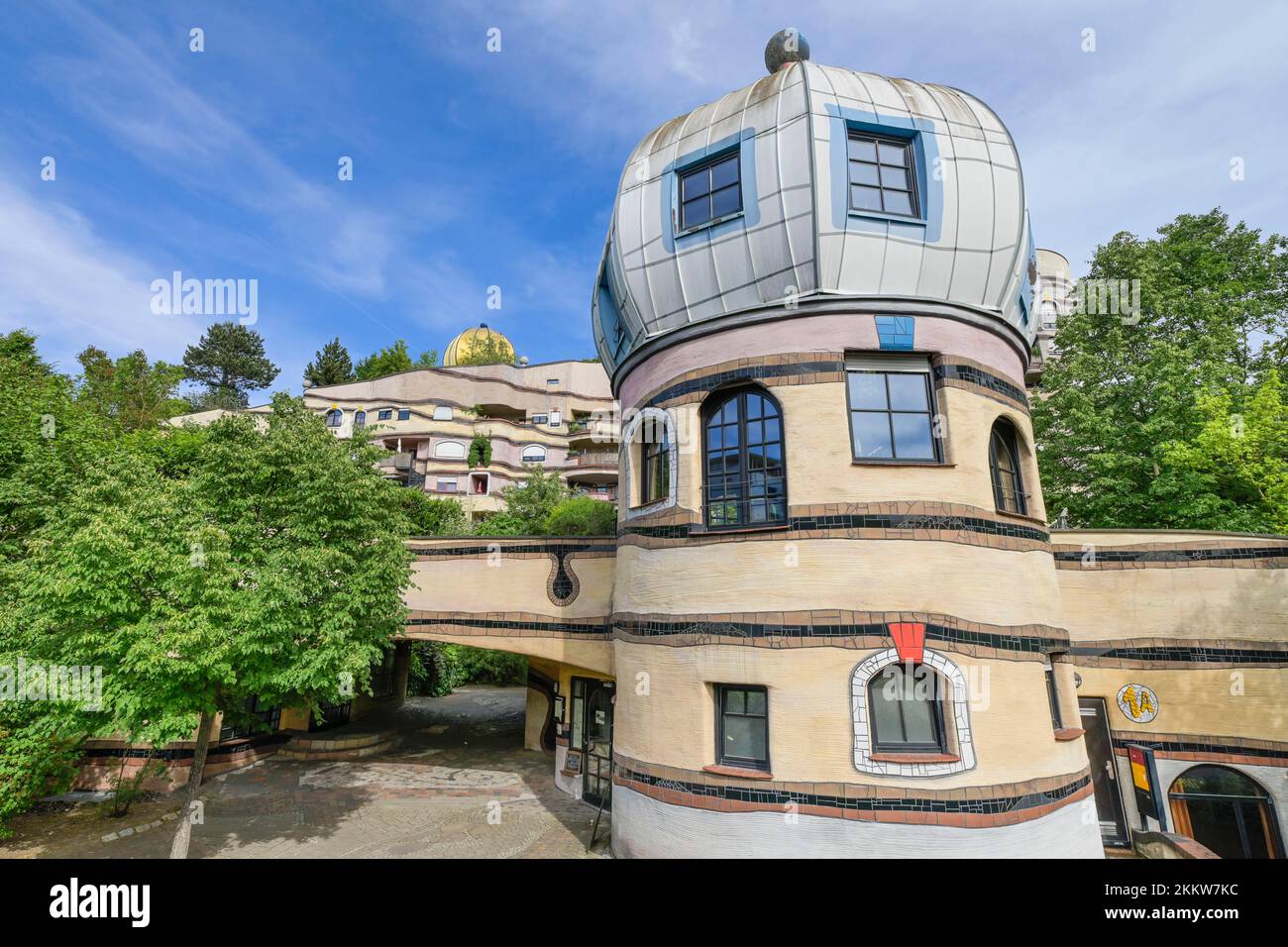 Waldspirale housing estate by Friedensreich Hundertwasser ...