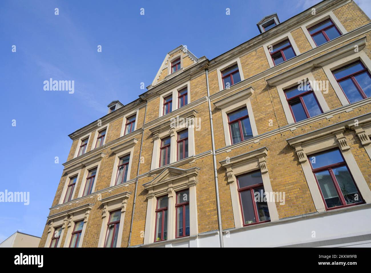 Old building, Old Town, Halle an der Saale, Saxony-Anhalt, Germany ...