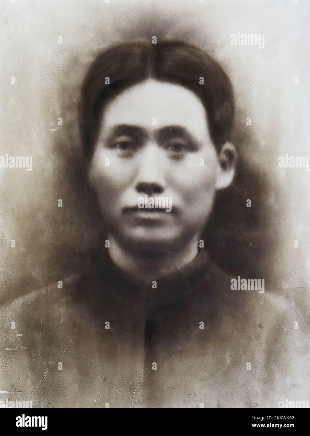 Establishment strategies hi-res stock photography and images - Alamy