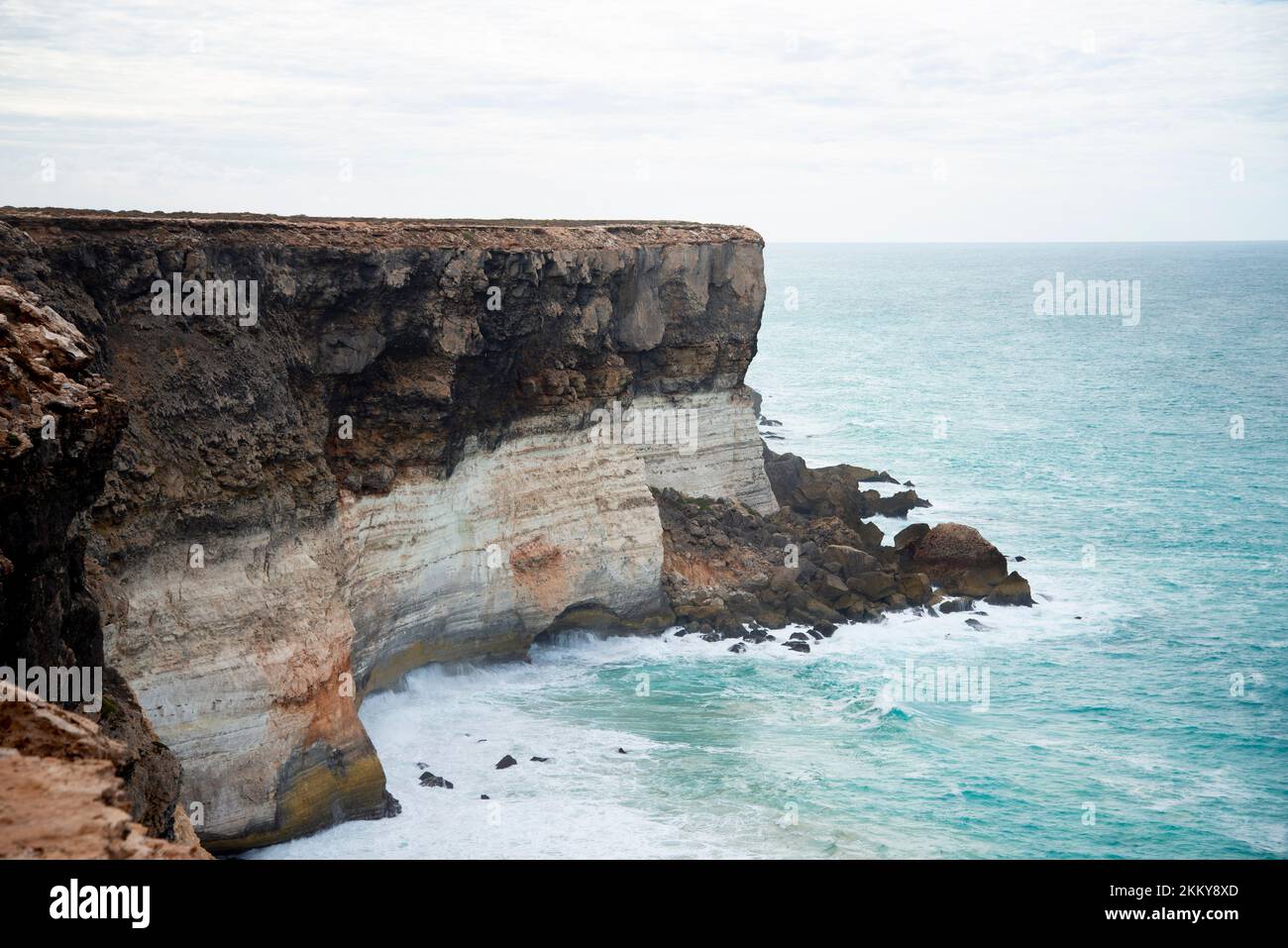Bunda Cliffs - Nullarbor National Park - Australia Stock Photo - Alamy