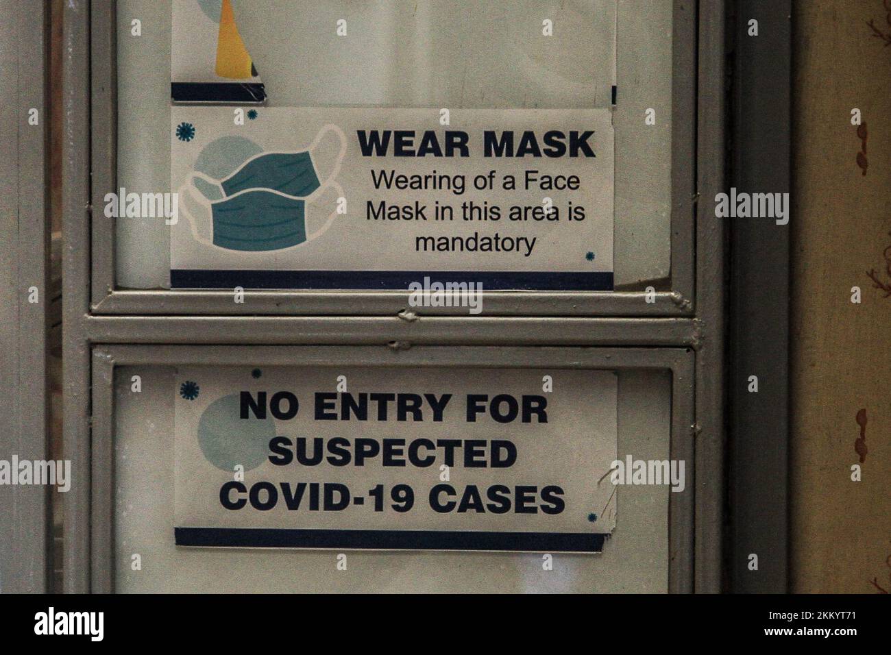 Low transmission rate hi-res stock photography and images - Alamy