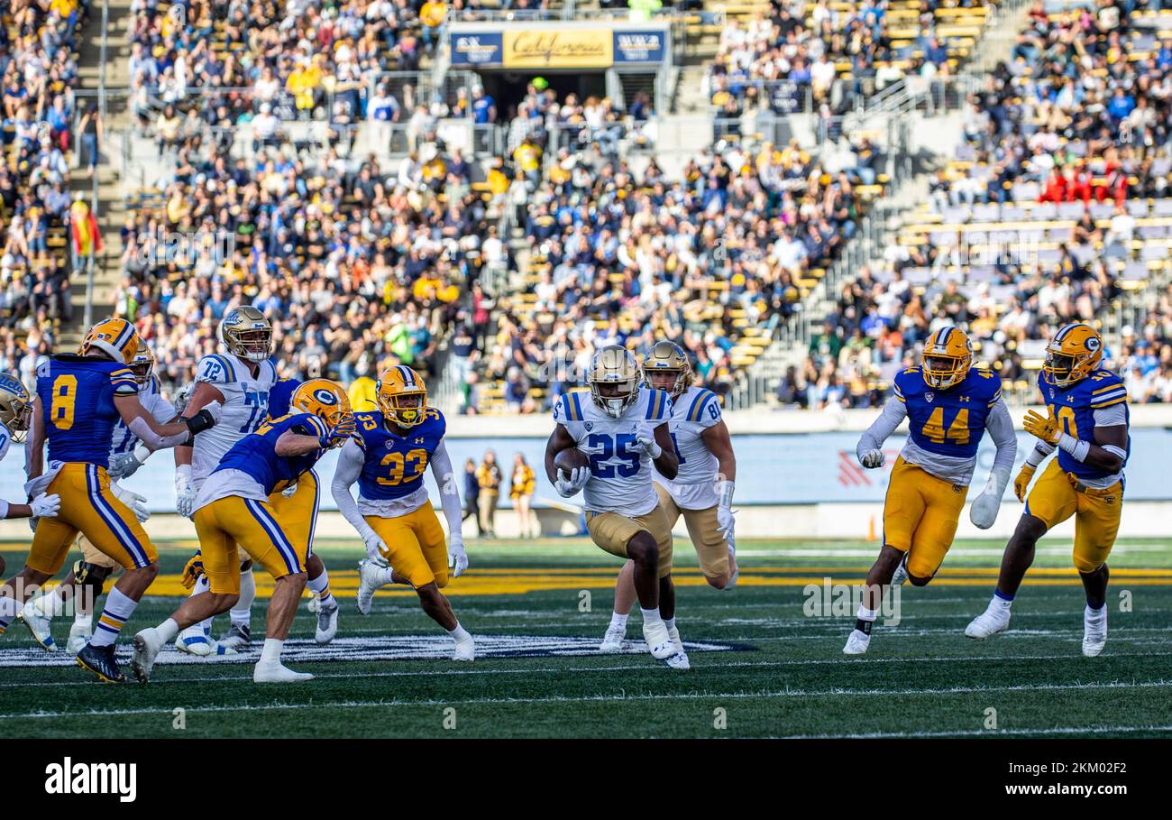 November 25 2022 Berkeley, CA U.S.A. UCLA running back TJ Harden (25 ...