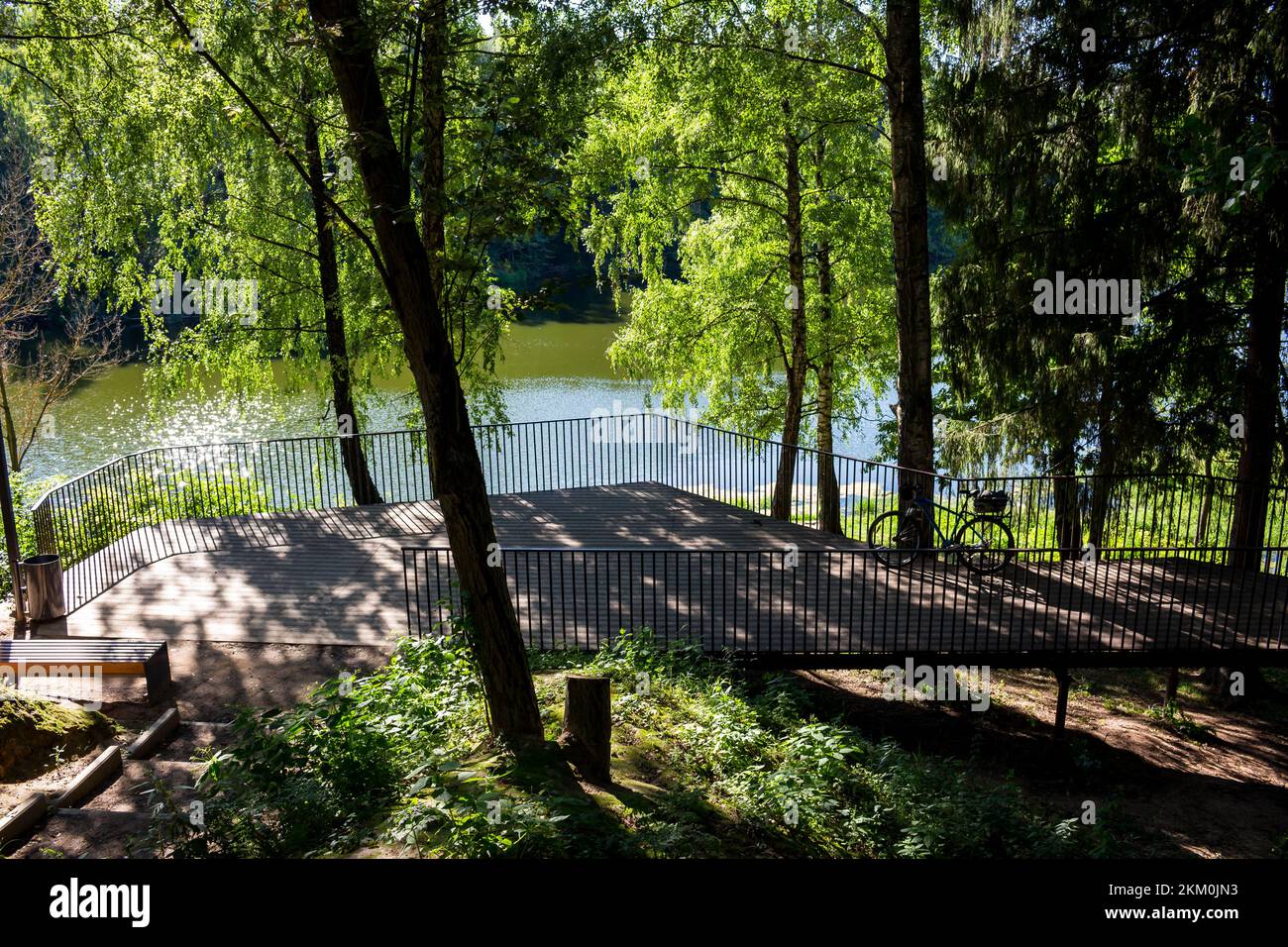 Outdoor observation deck area hi-res stock photography and images - Alamy