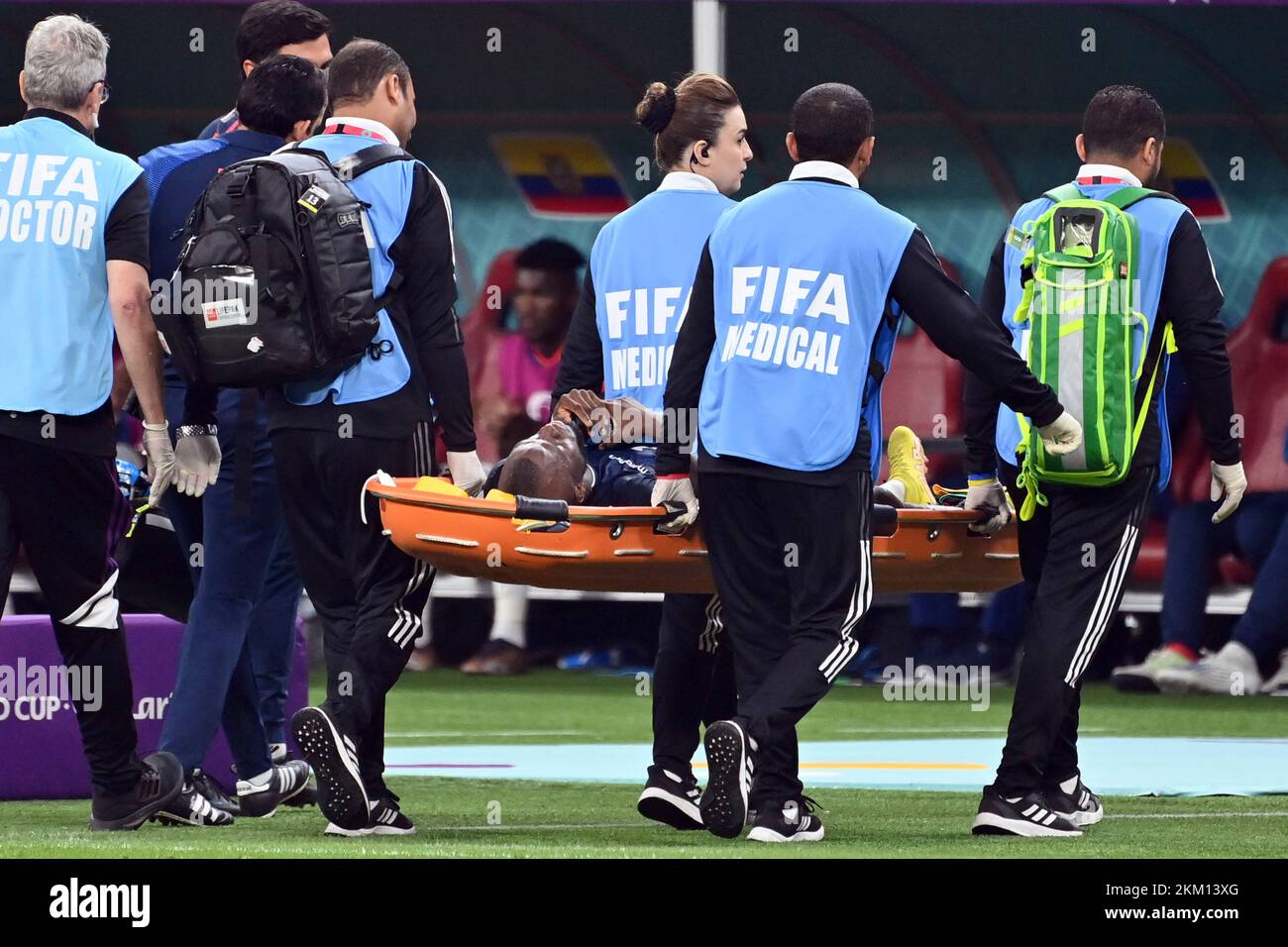 Doha, Katar. 25th Nov, 2022. Enner VALENCIA (ECU) is carried off the ...