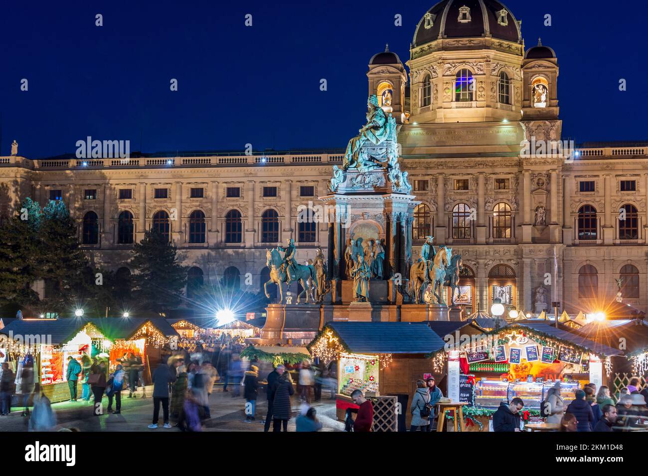 Wien, Vienna: Christmas market Christkindlmarkt Weihnachtsdorf at ...
