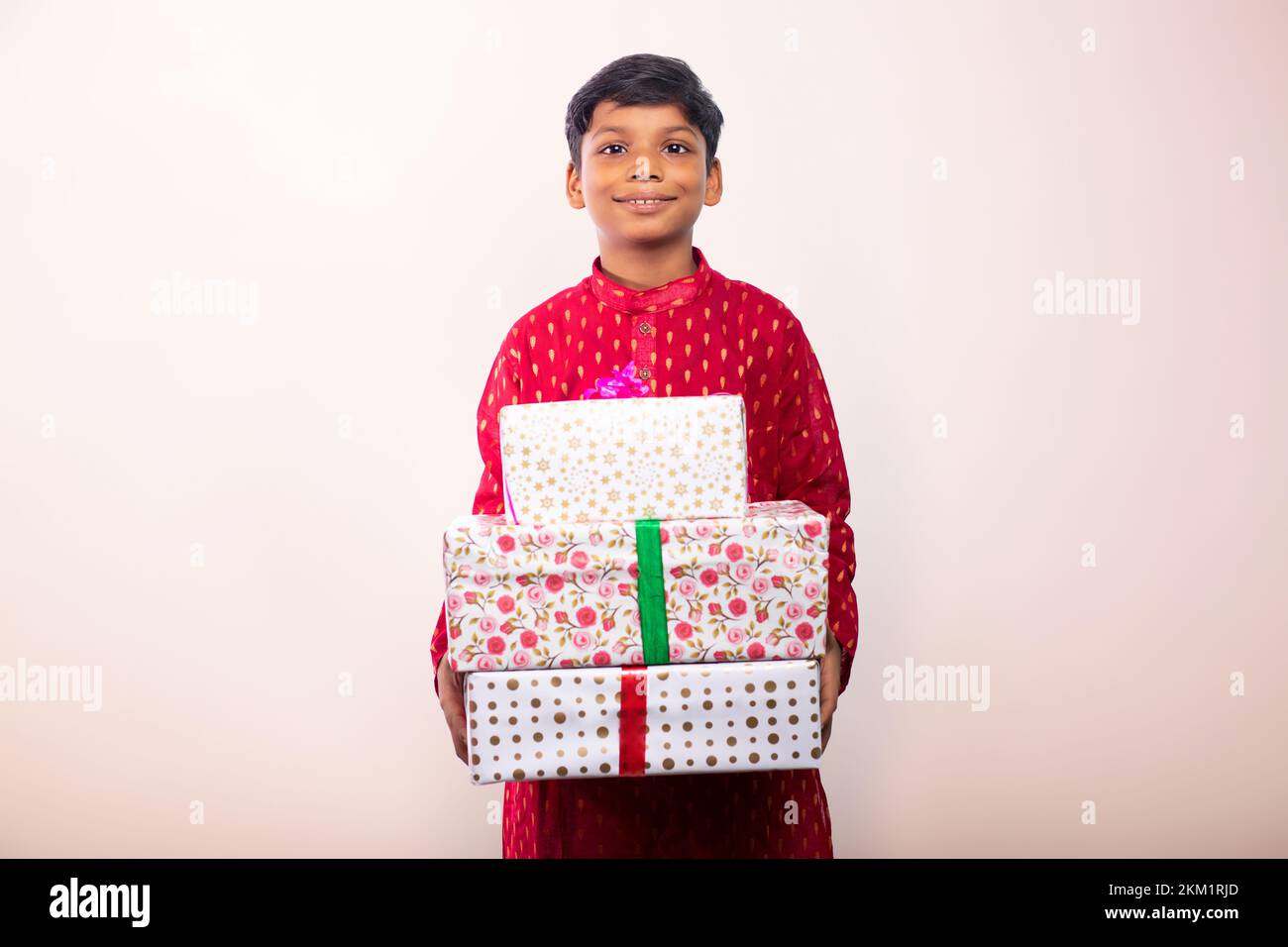 Indian kid boy diwali festival hi-res stock photography and images - Alamy