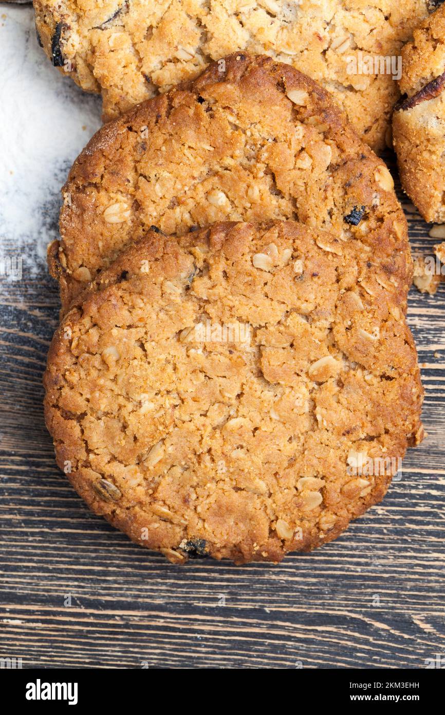 oatmeal cookies with the addition of dried fruits and various types of ...