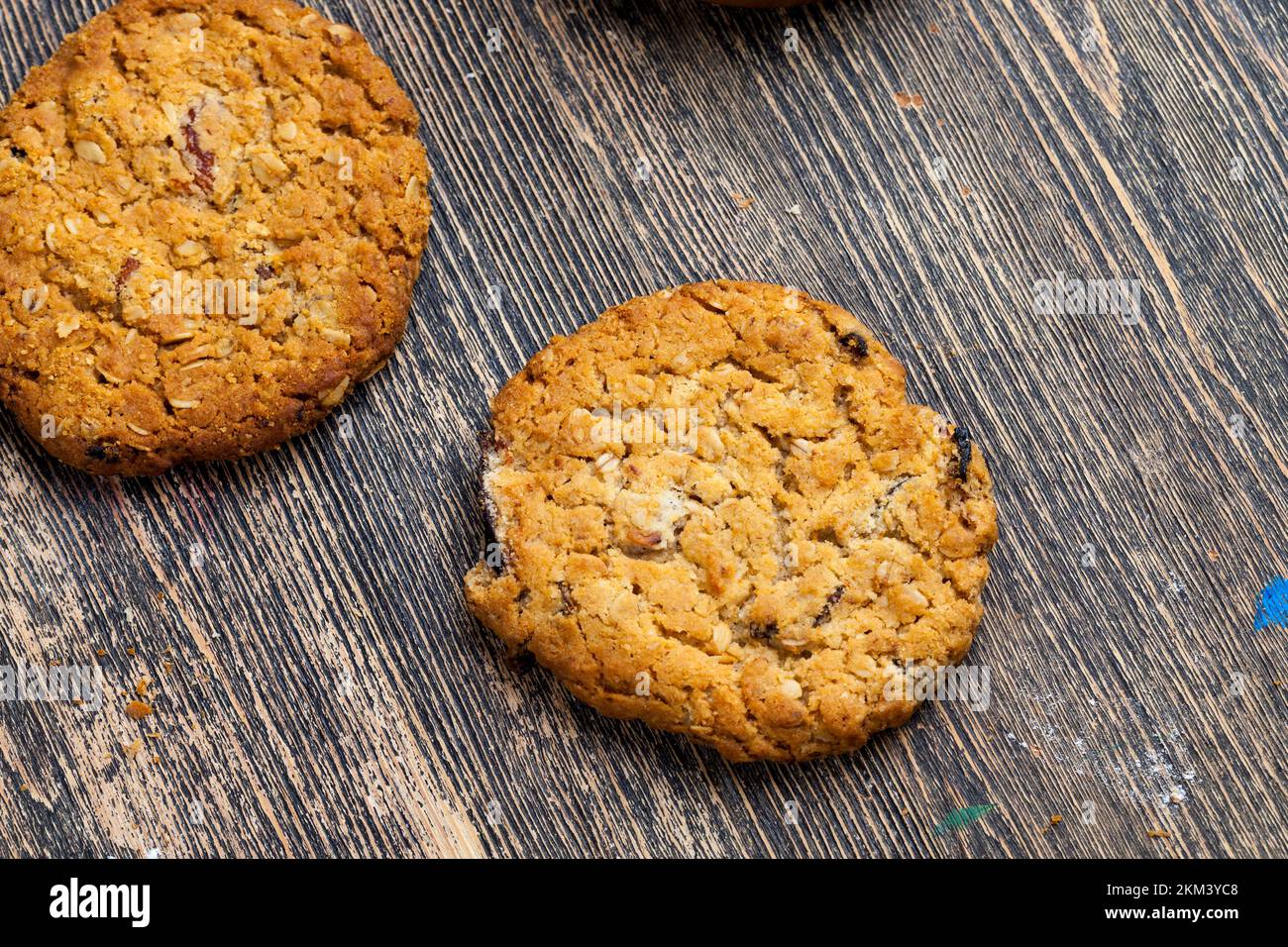 oatmeal cookies with the addition of dried fruits and various types of ...