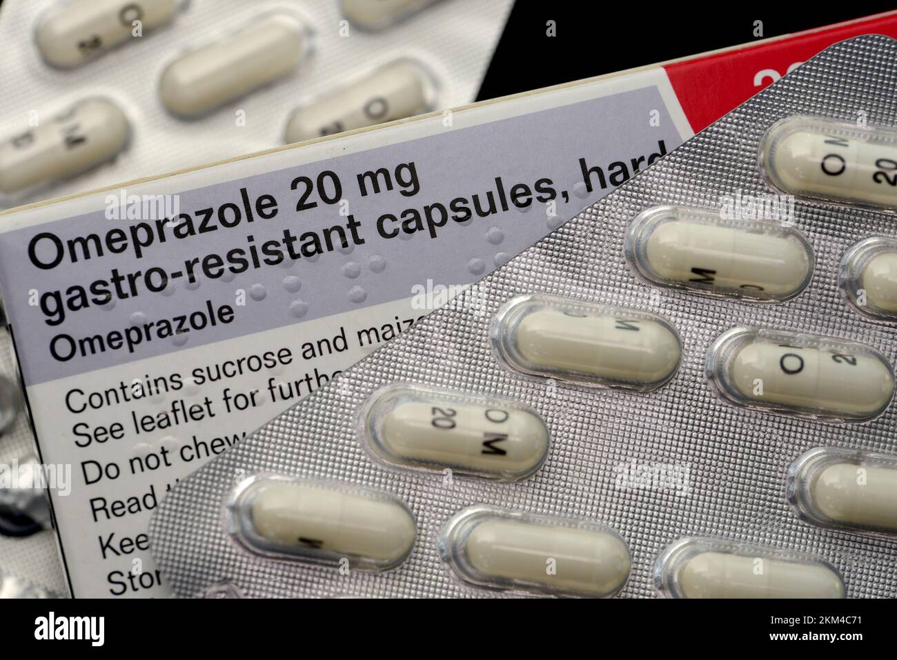 Omeprazole gastro-resistant capsules - to treat heartburn and ...