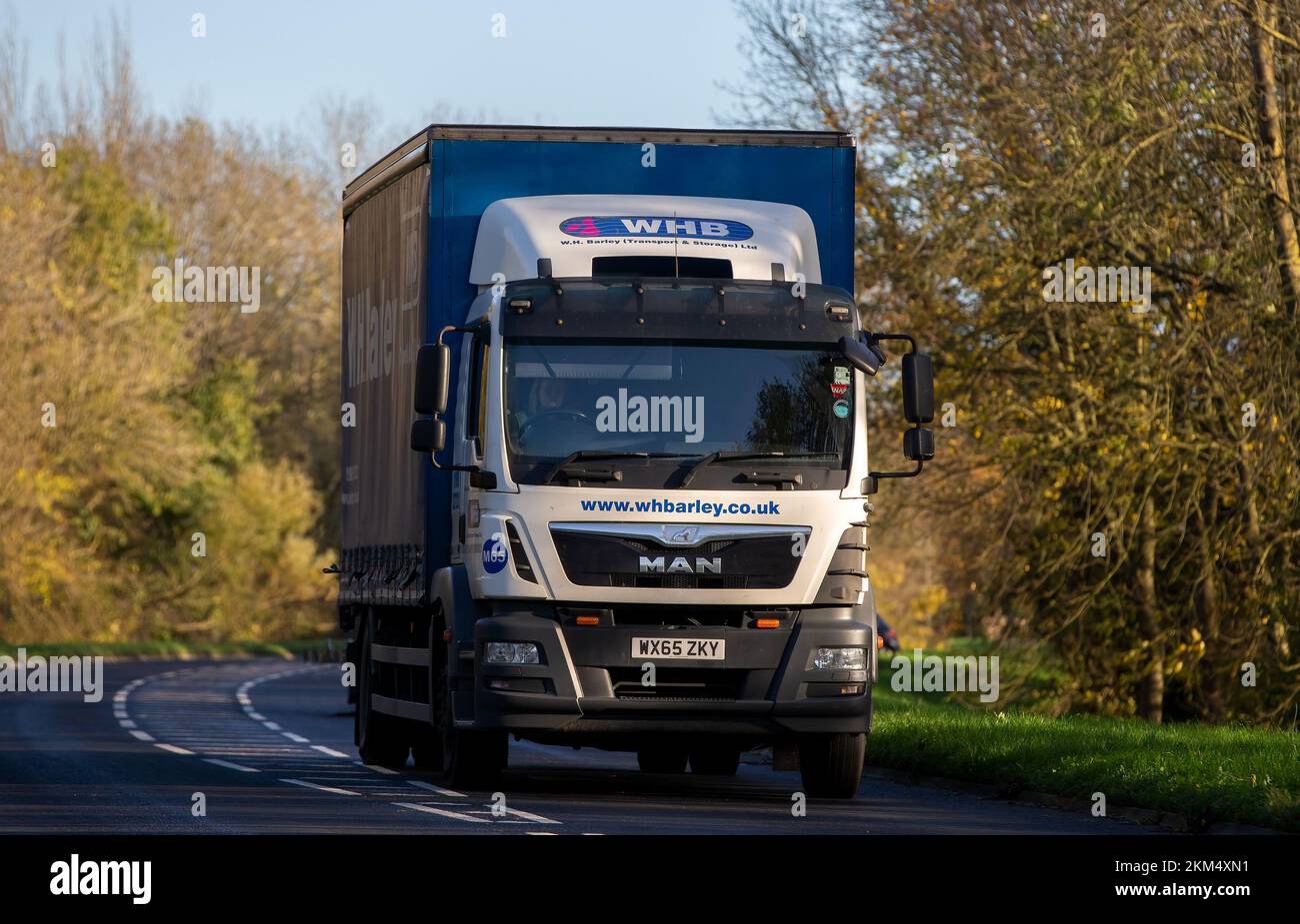 Man tgm 18 250 4x2 hi-res stock photography and images - Alamy