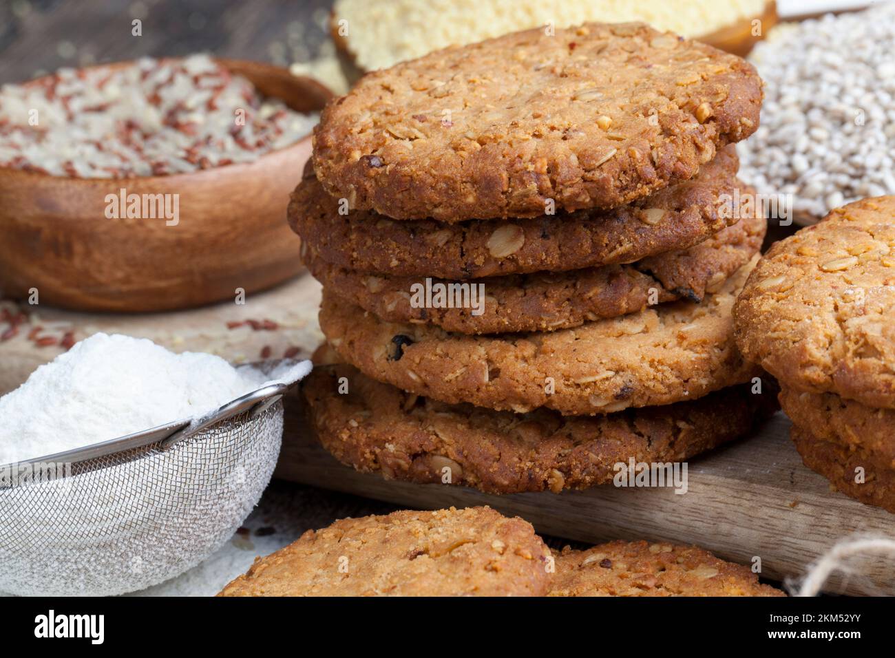oatmeal cookies with the addition of dried fruits and various types of ...