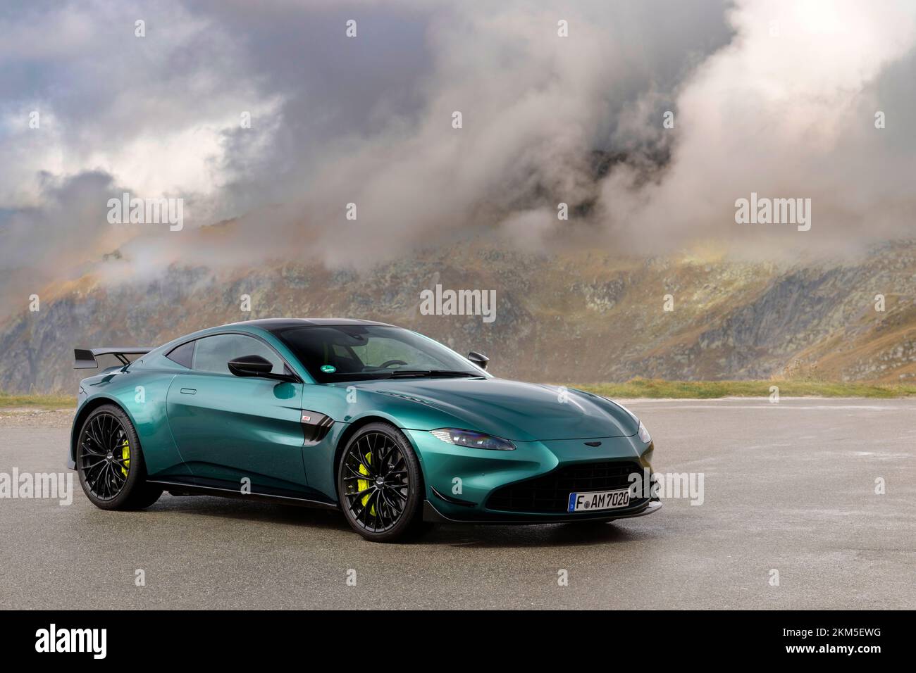 Aston Martin Vantage F1 Edition Stock Photo - Alamy