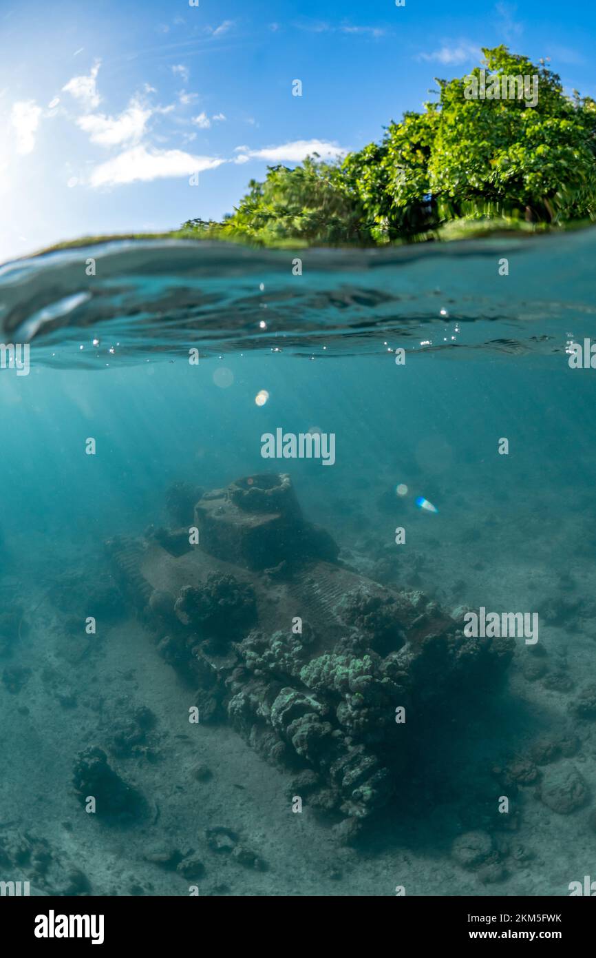 World war 2 tank underwater wreck Stock Photo - Alamy