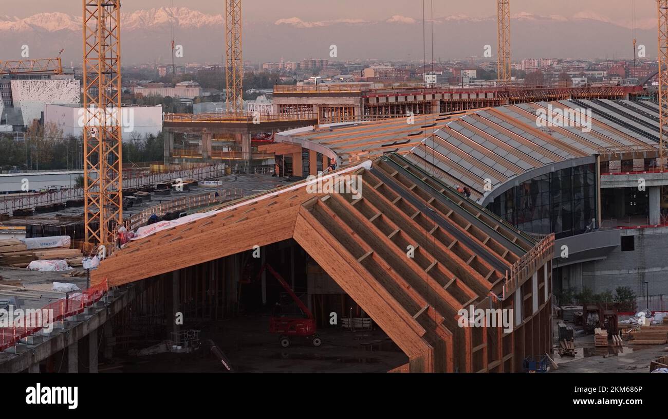 Milan construction site hi-res stock photography and images - Alamy
