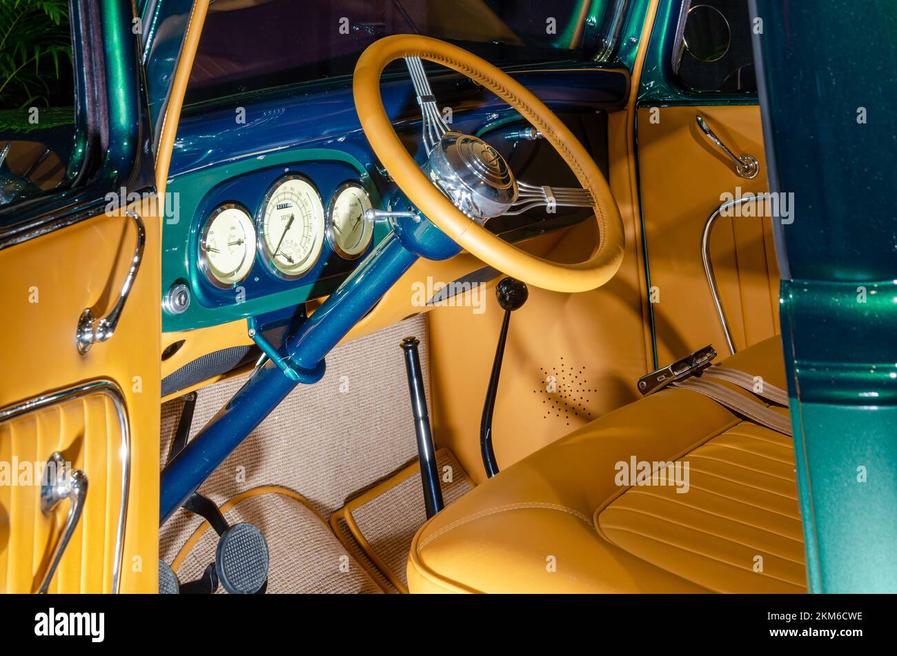 Vintage car dashboard and steering wheel Stock Photo - Alamy