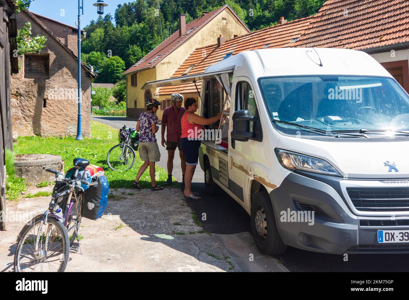 Eschbourg: mobile bakery at truck, costumers in Alsace (Elsass), Bas ...
