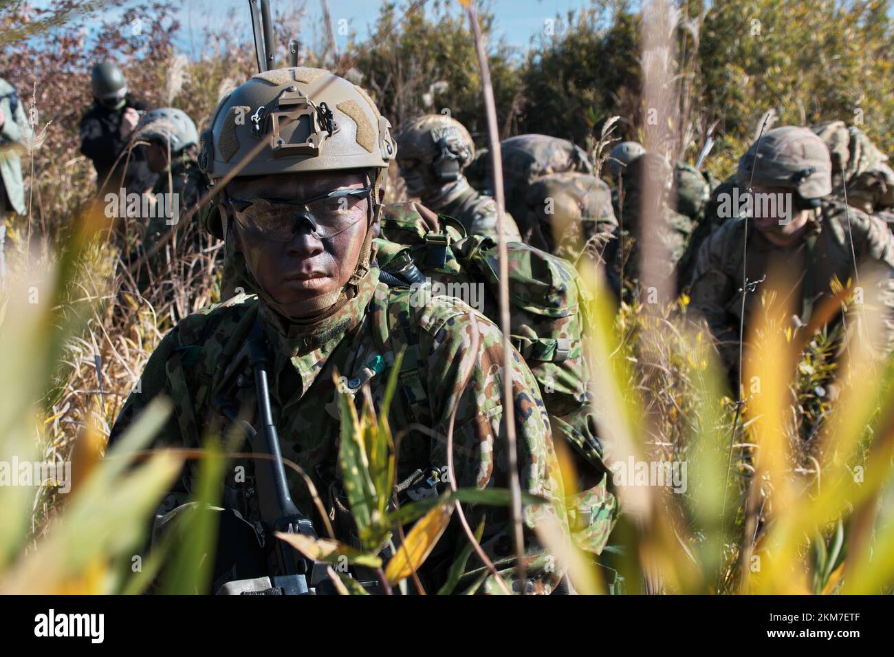 Shinto, Japan. 26th Nov, 2022. Member of Japan Ground Self-Defense ...