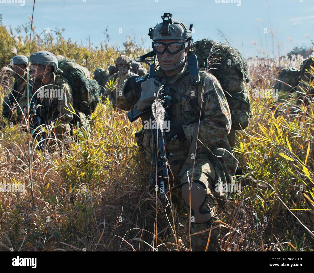 Shinto, Japan. 26th Nov, 2022. Member of Japan Ground Self-Defense ...