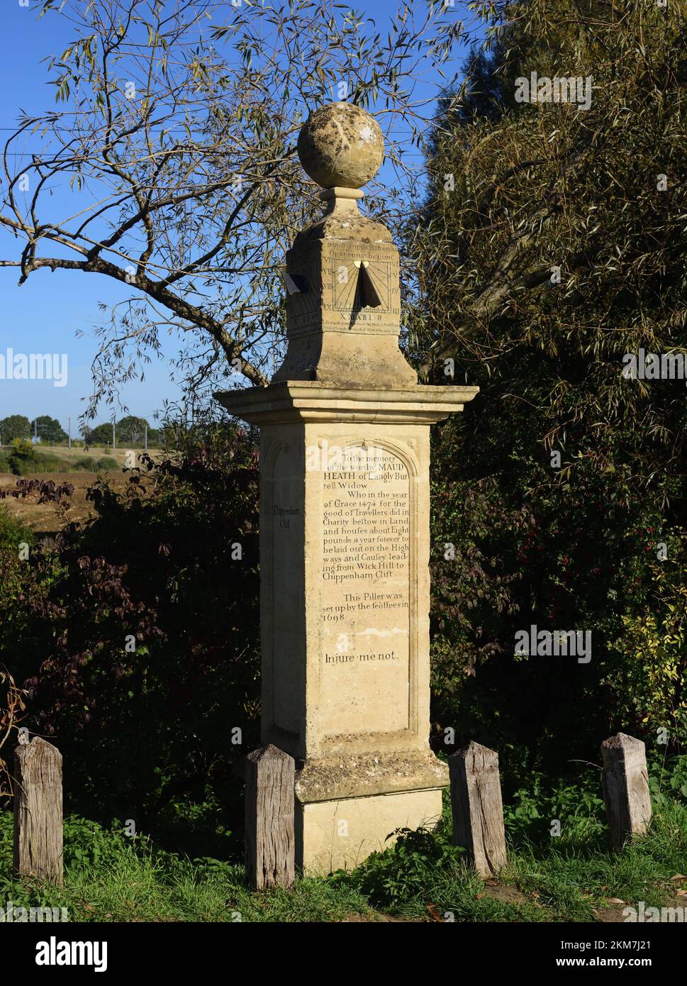 Pillar with sundial and memorial to Maud Heath, beside the causeway at ...
