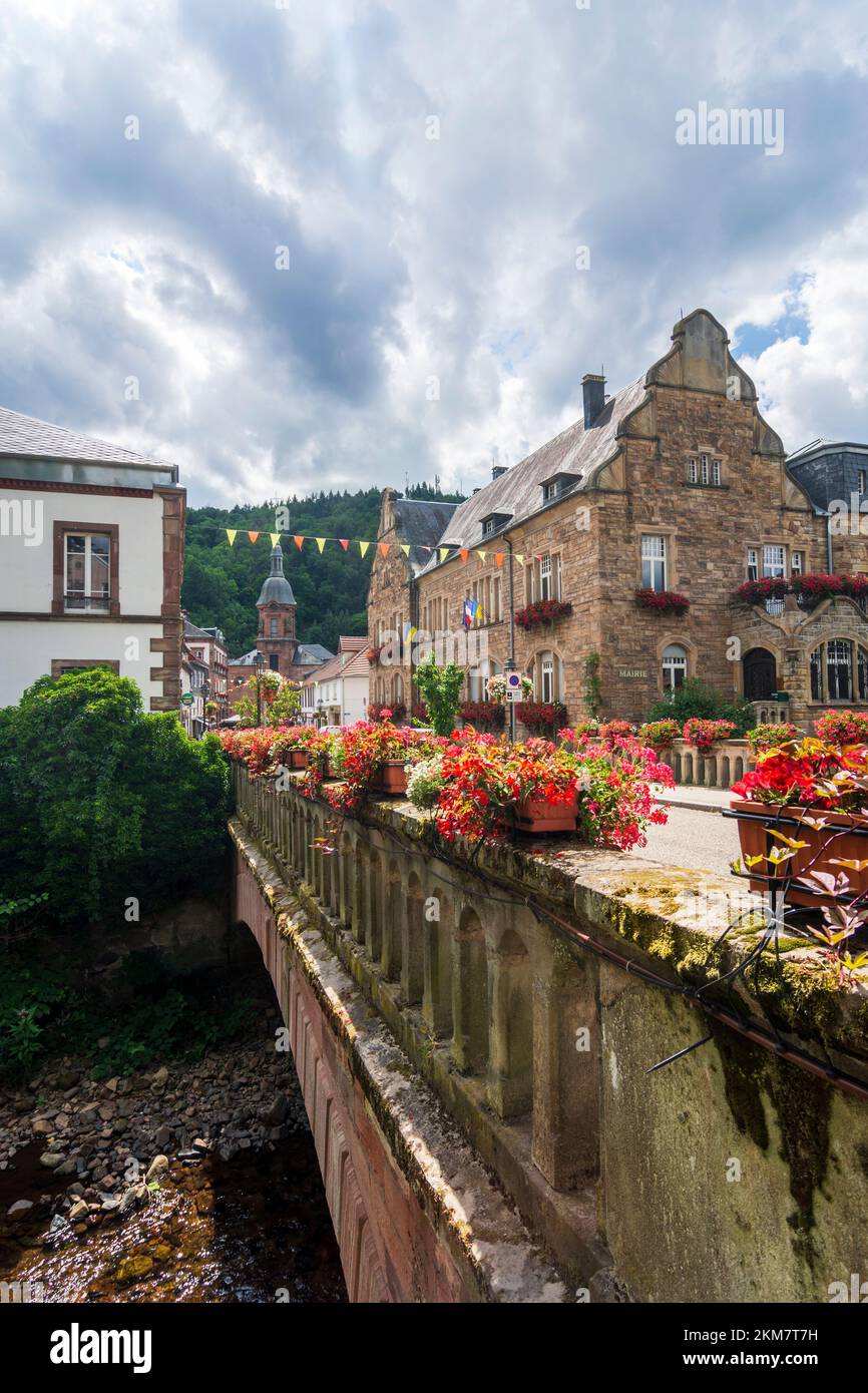 Schirmeck france hi-res stock photography and images - Alamy