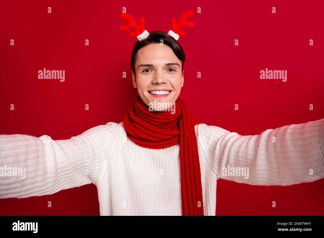 Selfie photo of positive guy wear deer horns toothy beaming smiliing ...