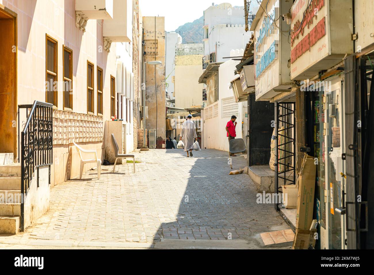 Traditional Omani architecture. Old Town of Muscat along Mutrah ...
