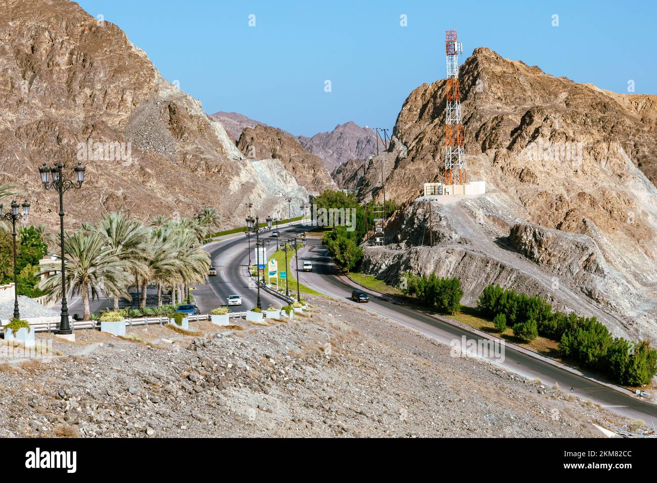 Traditional Omani architecture. Old Town of Muscat along Mutrah ...
