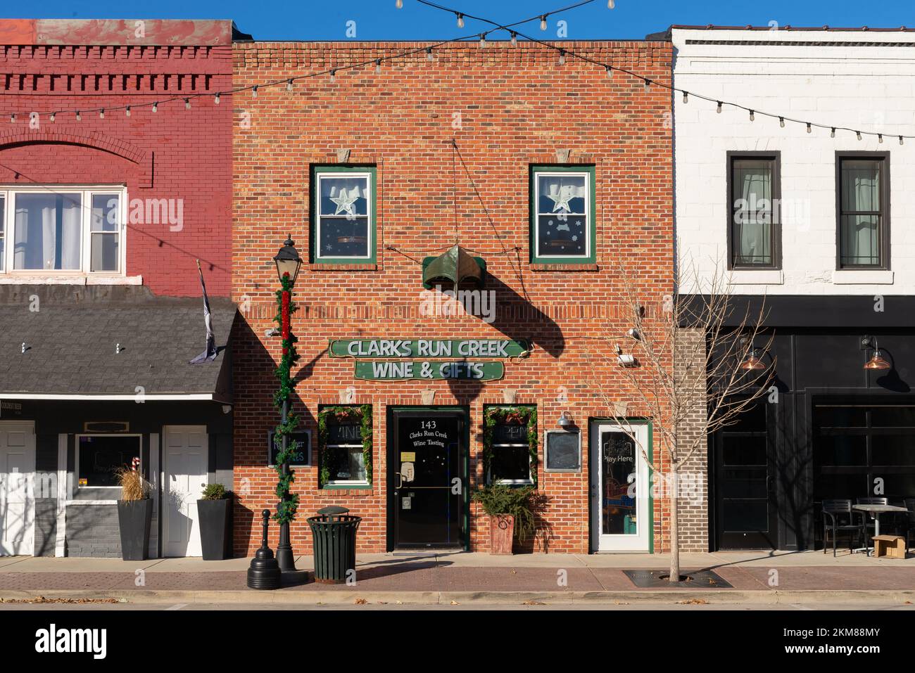 Downtown utica hi-res stock photography and images - Alamy