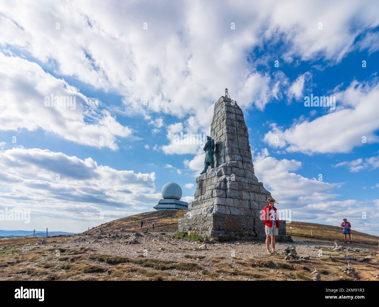 Vosges (Vogesen) Mountains: hiker at mountain Grand Ballon (Großer ...