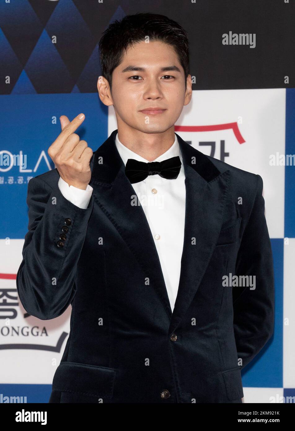 Seoul, South Korea. 25th Nov, 2022. South Korean actor Ong Seong-wu ...
