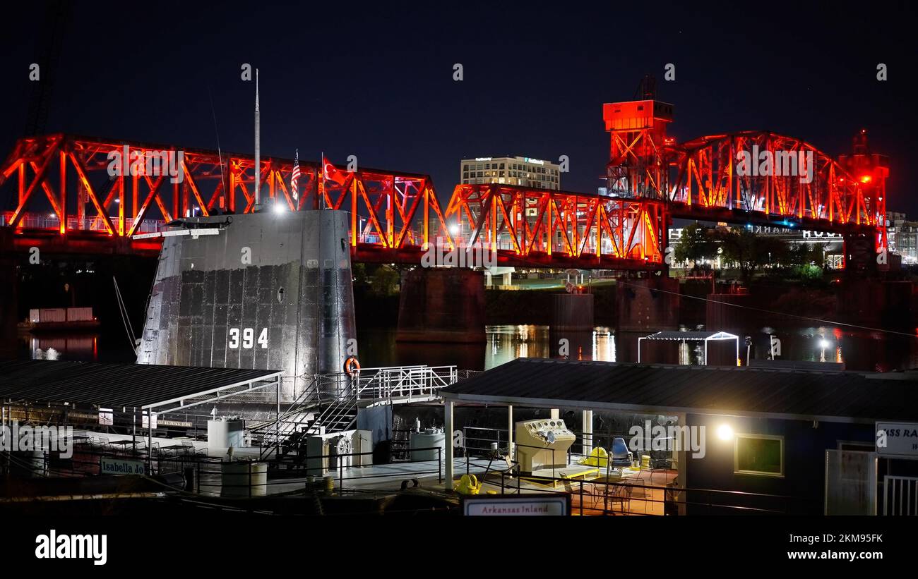Submarine at the Arkansas Island Maritime Museum and Junction Bridge ...