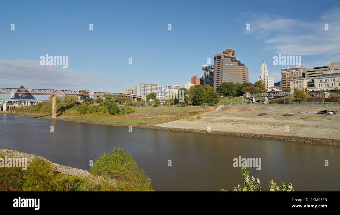 City of Memphis - view from Mud Island - MEMPHIS, UNITED STATES ...