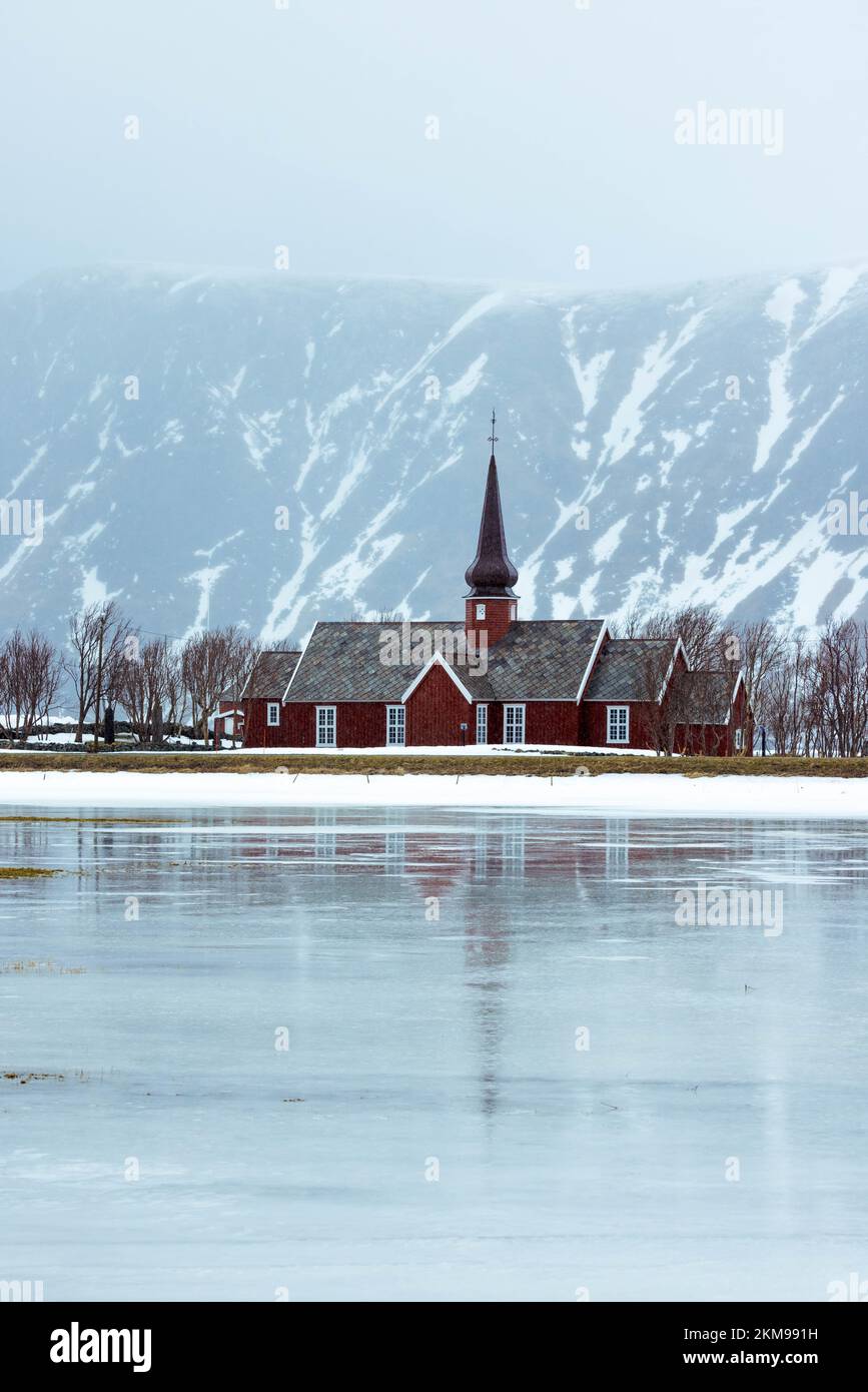 Flakstad Church, Lofoten, Norwegen Stock Photo - Alamy
