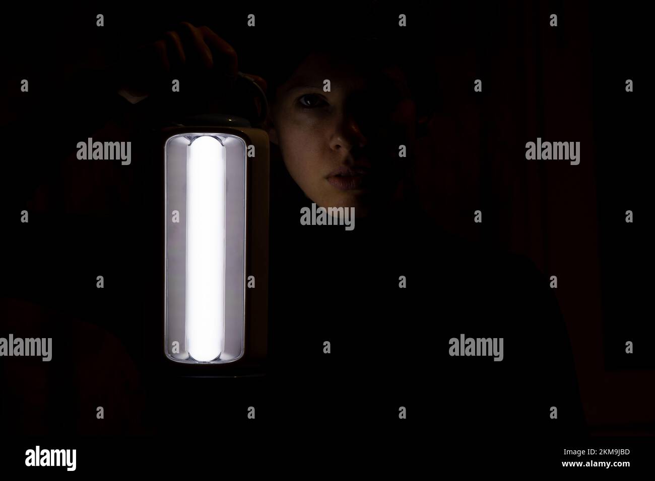 Woman led light bulb hi-res stock photography and images - Alamy