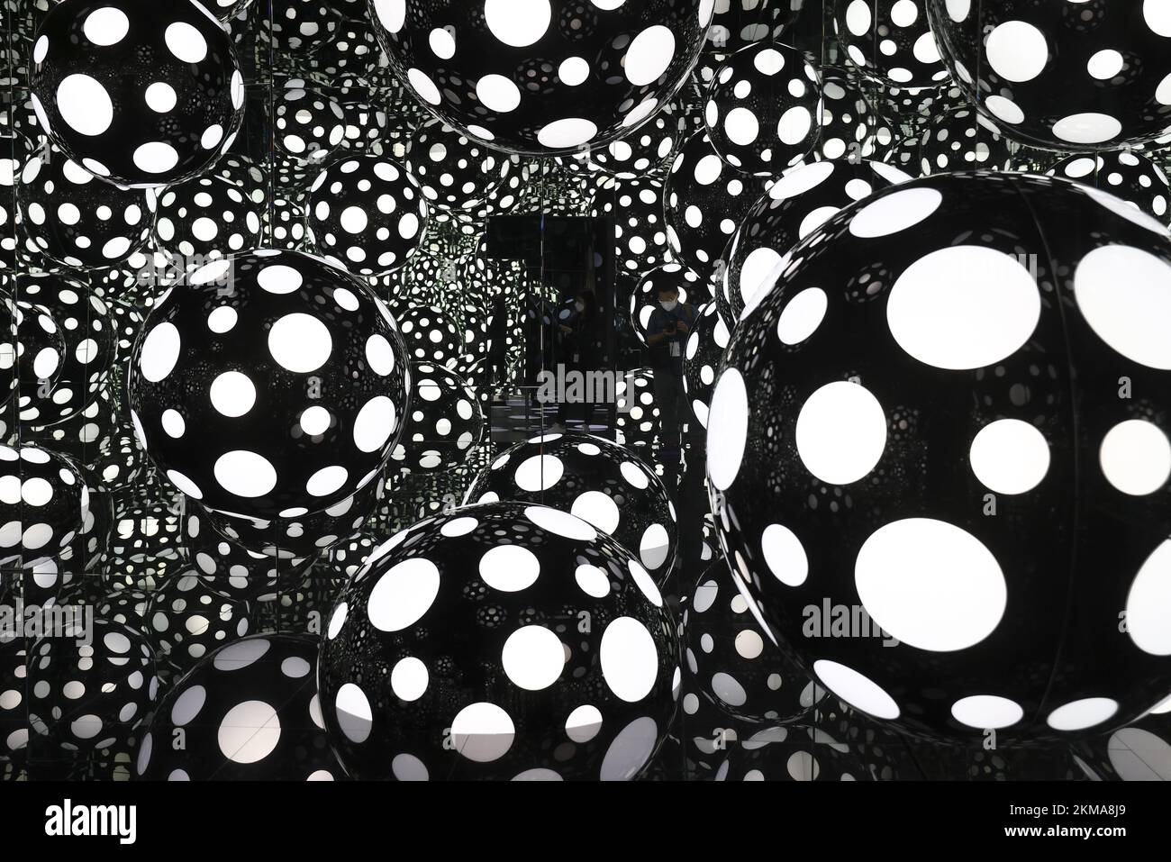 "Dots Obsession - Aspiring to Heaven's Love" (2022), Yayoi Kusama. This ...