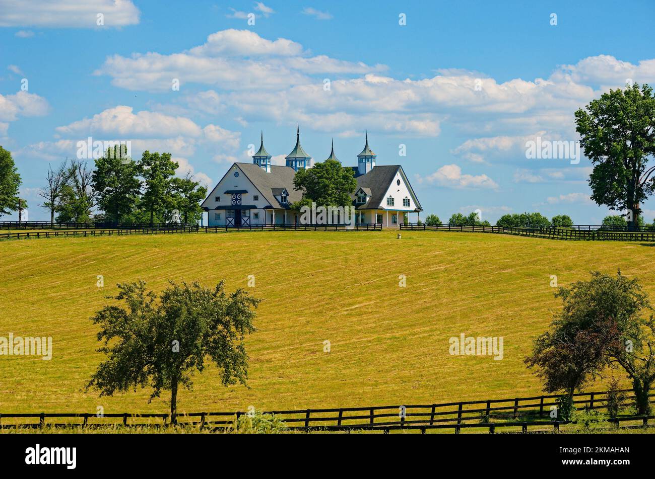Manchester barn in Kentucky the most photographed barn in Kentucky ...