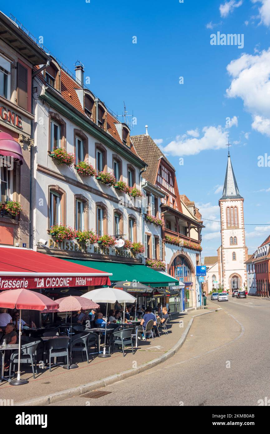 Square place du marche hi-res stock photography and images - Alamy