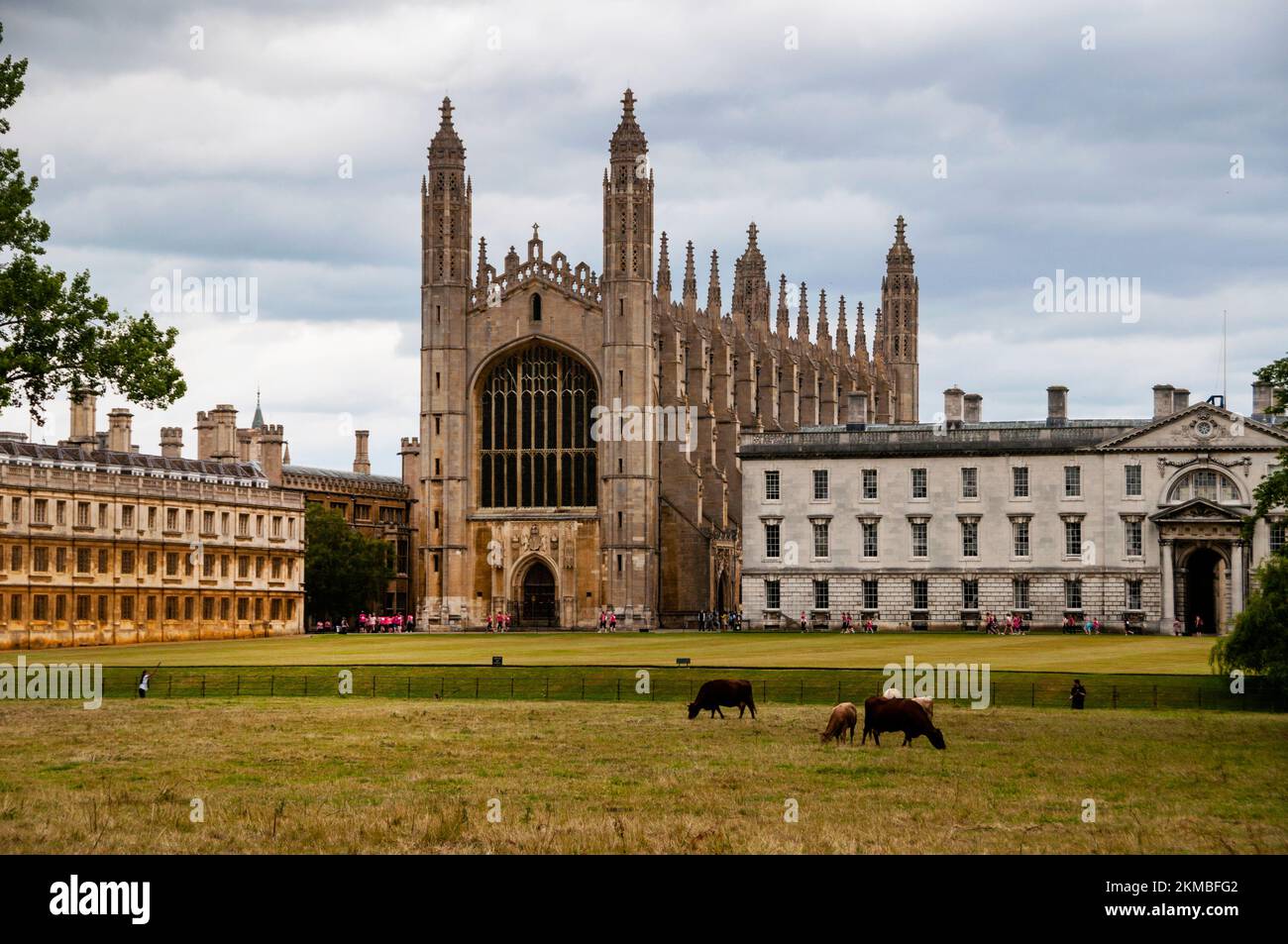 Gothic King's College Chapel and The Gibbs Building along the Kings ...