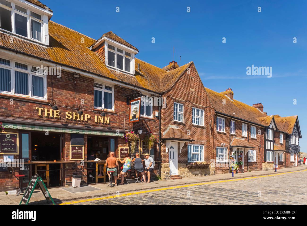 England, Kent, Folkestone, The Ship Inn Pub Stock Photo - Alamy