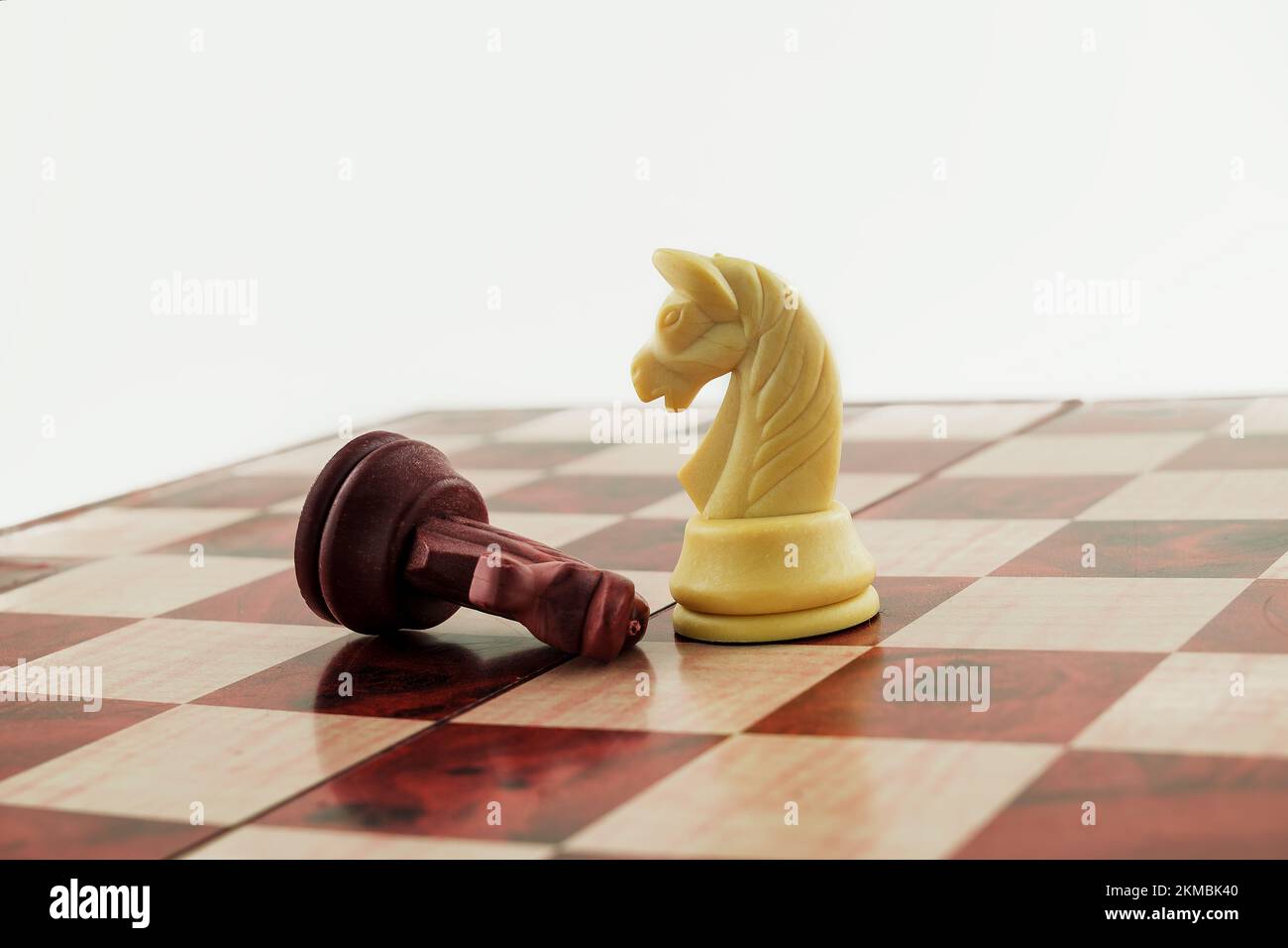 Figures of chess chessboard on white background Stock Photo - Alamy