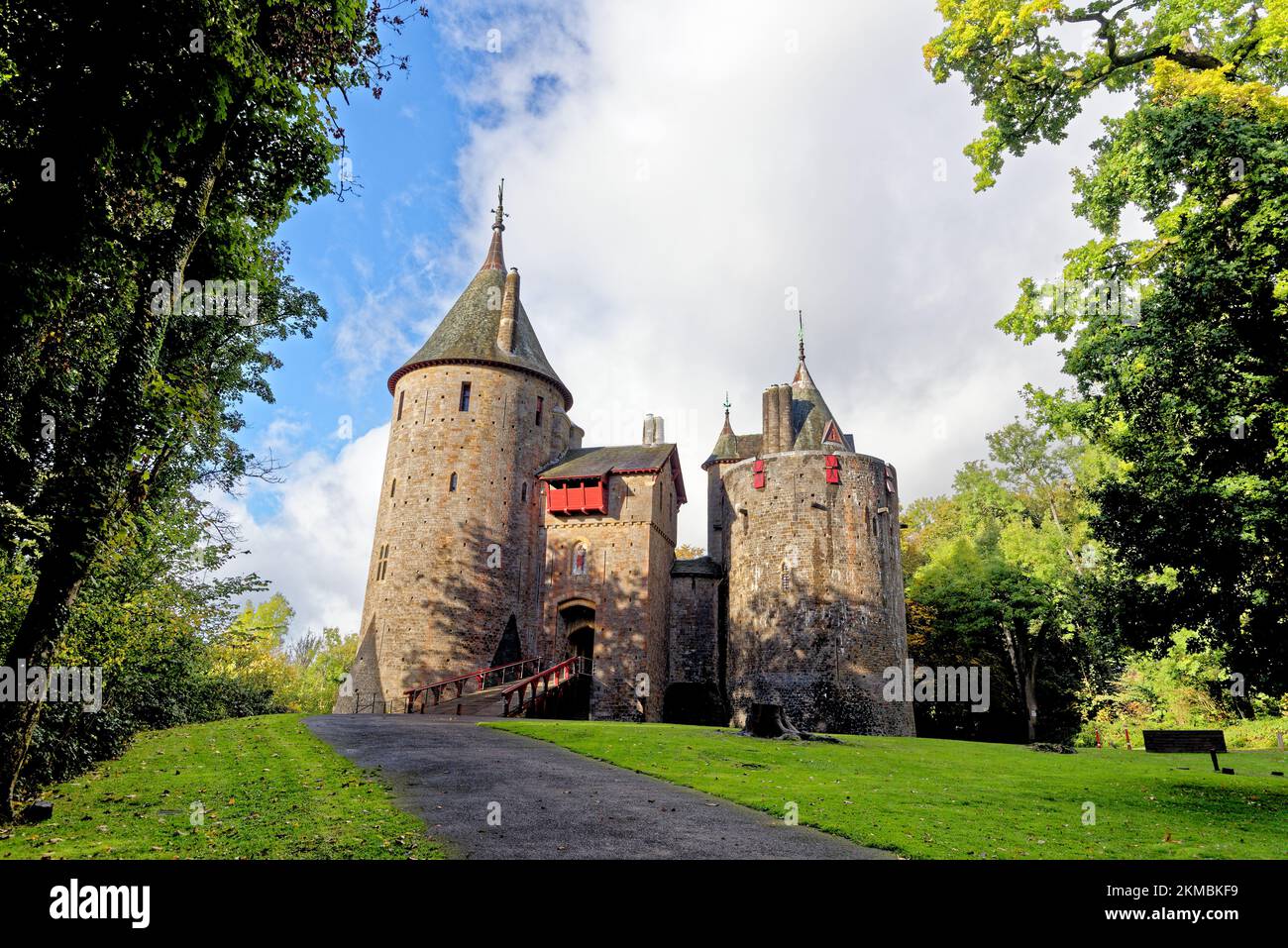Castell castle coch hi-res stock photography and images - Alamy