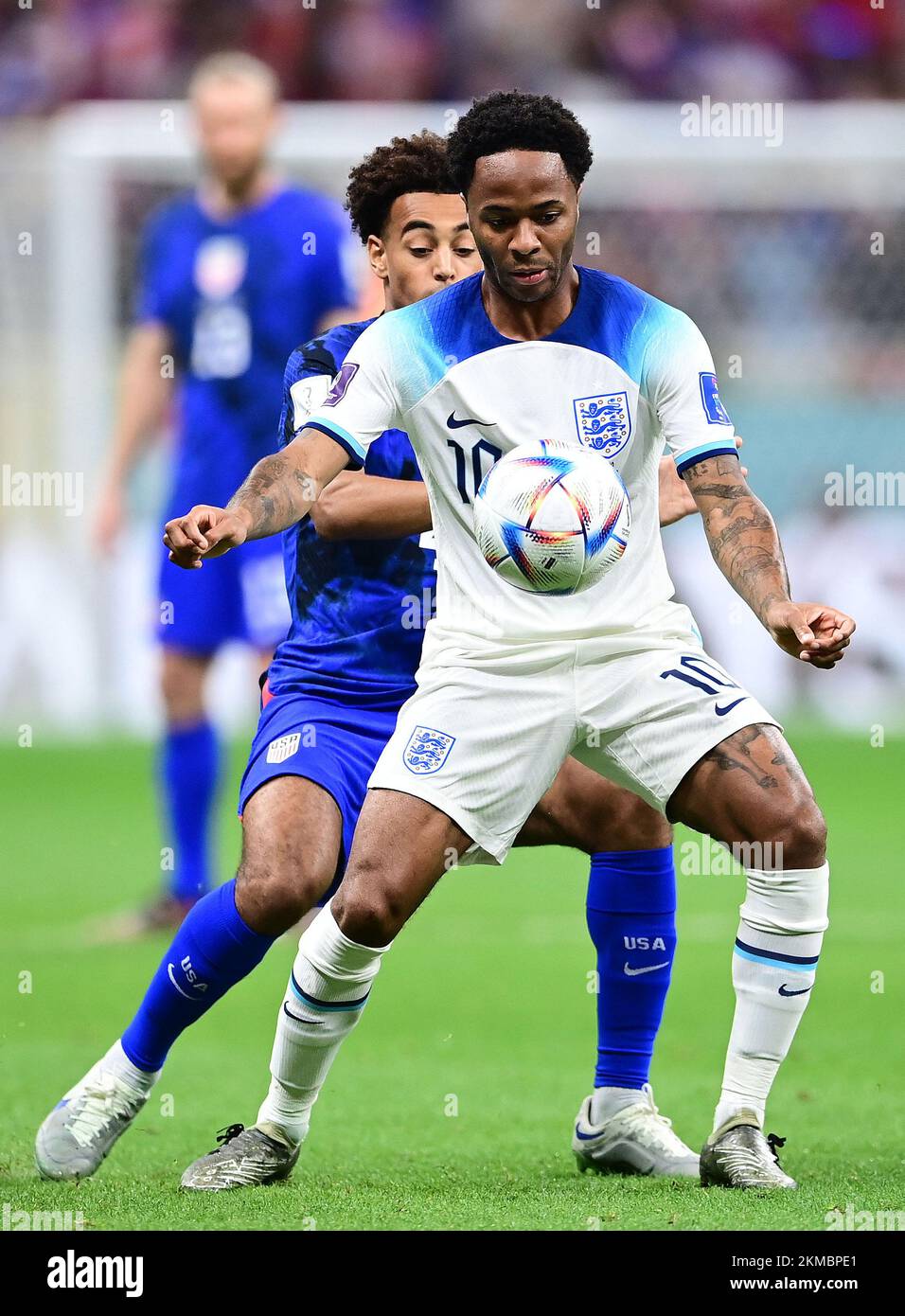 v.l. Tyler Adams, Raheem Sterling (England)Al Khor, 25.11.2022, FIFA ...